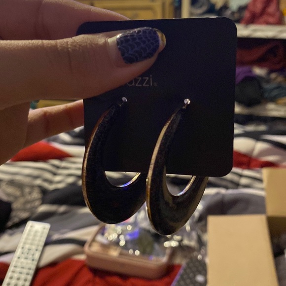 paparazzi | Jewelry | Black Sparkly Hoops | Poshmark